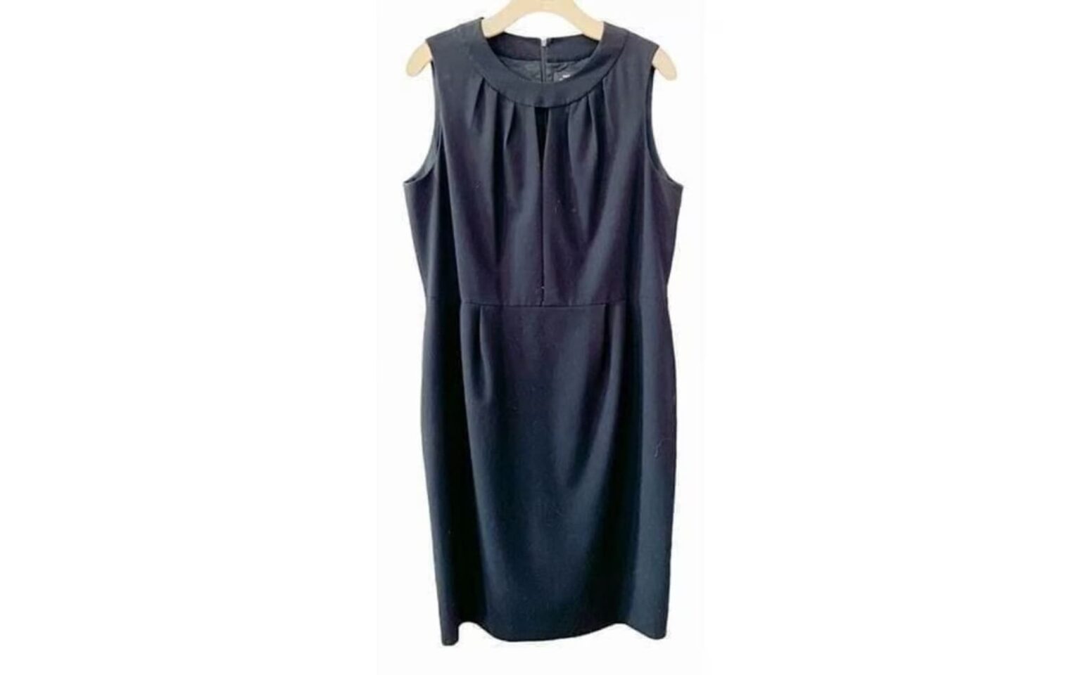 Tahari Arthur S. Levine Official Website - Premium Dresses